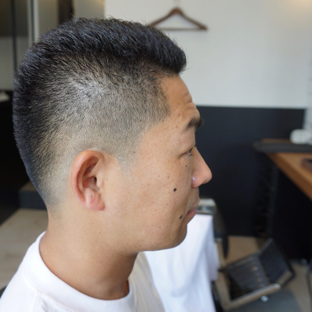 TOP - ONE EIGHT MEN'S SALON（ワンエイトメンズサロン）周船寺